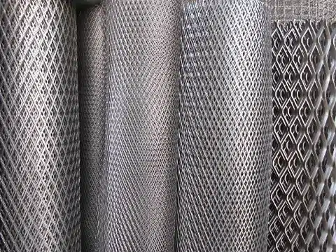 Diamond Mesh Lath Metal | Galvanized & Stainless Steel